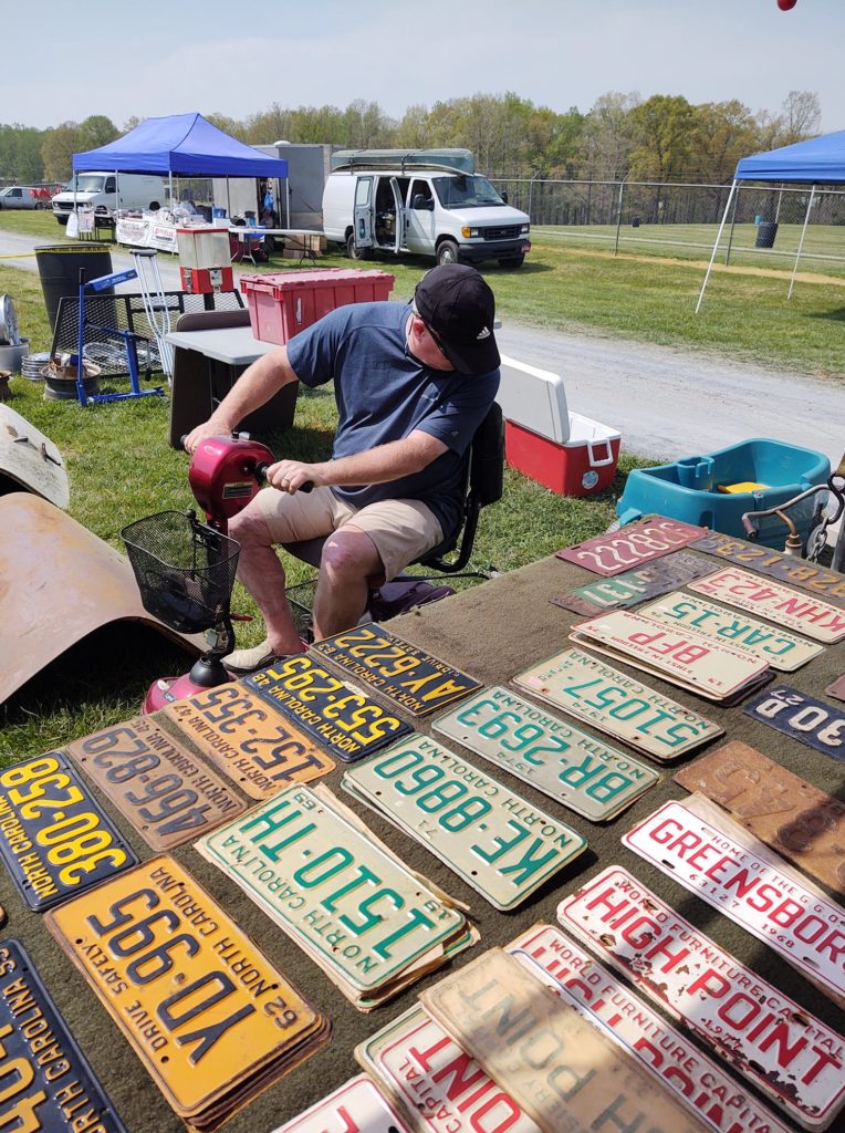 Carolina Pickers Antique & Auto Festival - Denton Farmpark