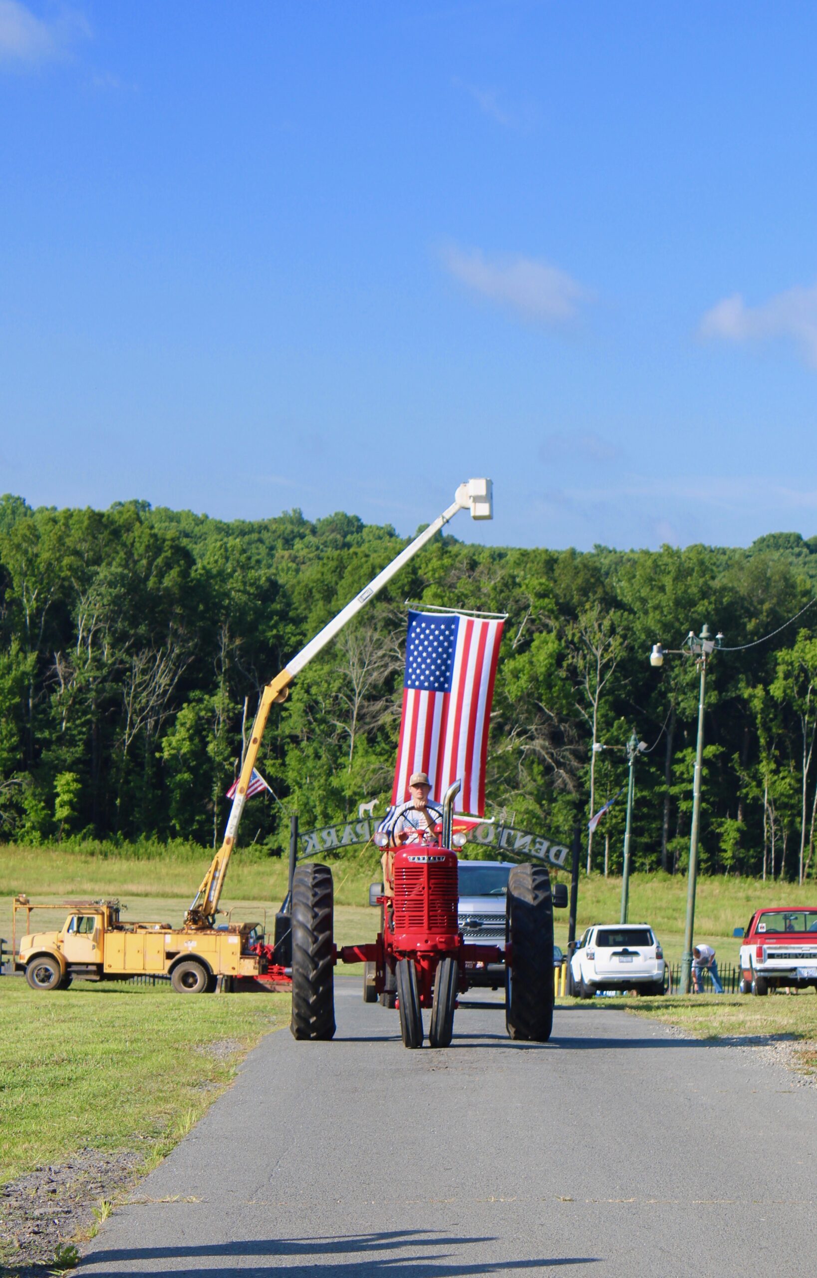 SEOTR Tractor Ride - Denton FarmPark